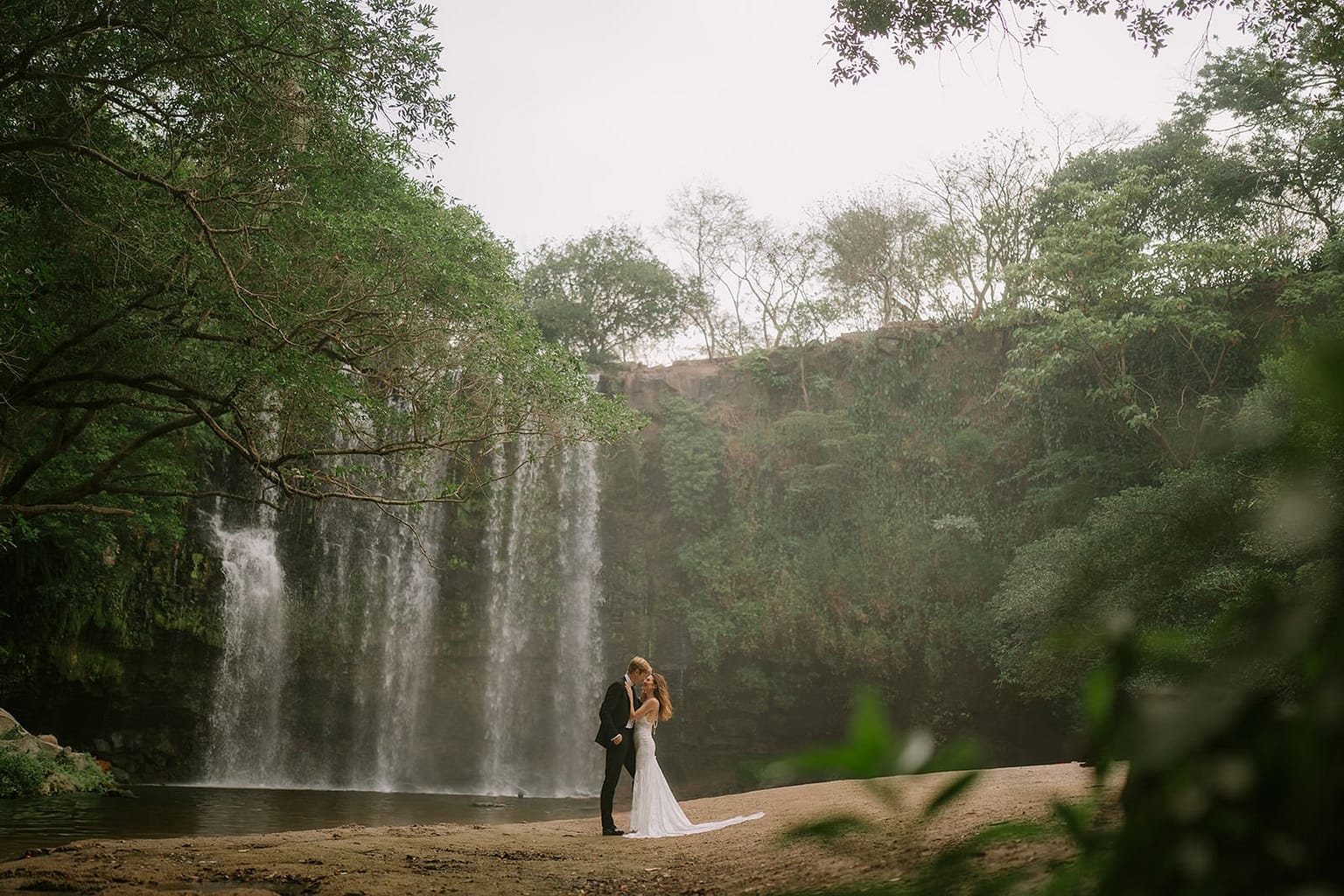 Best Elopement and Wedding Photographer in Costa Rica